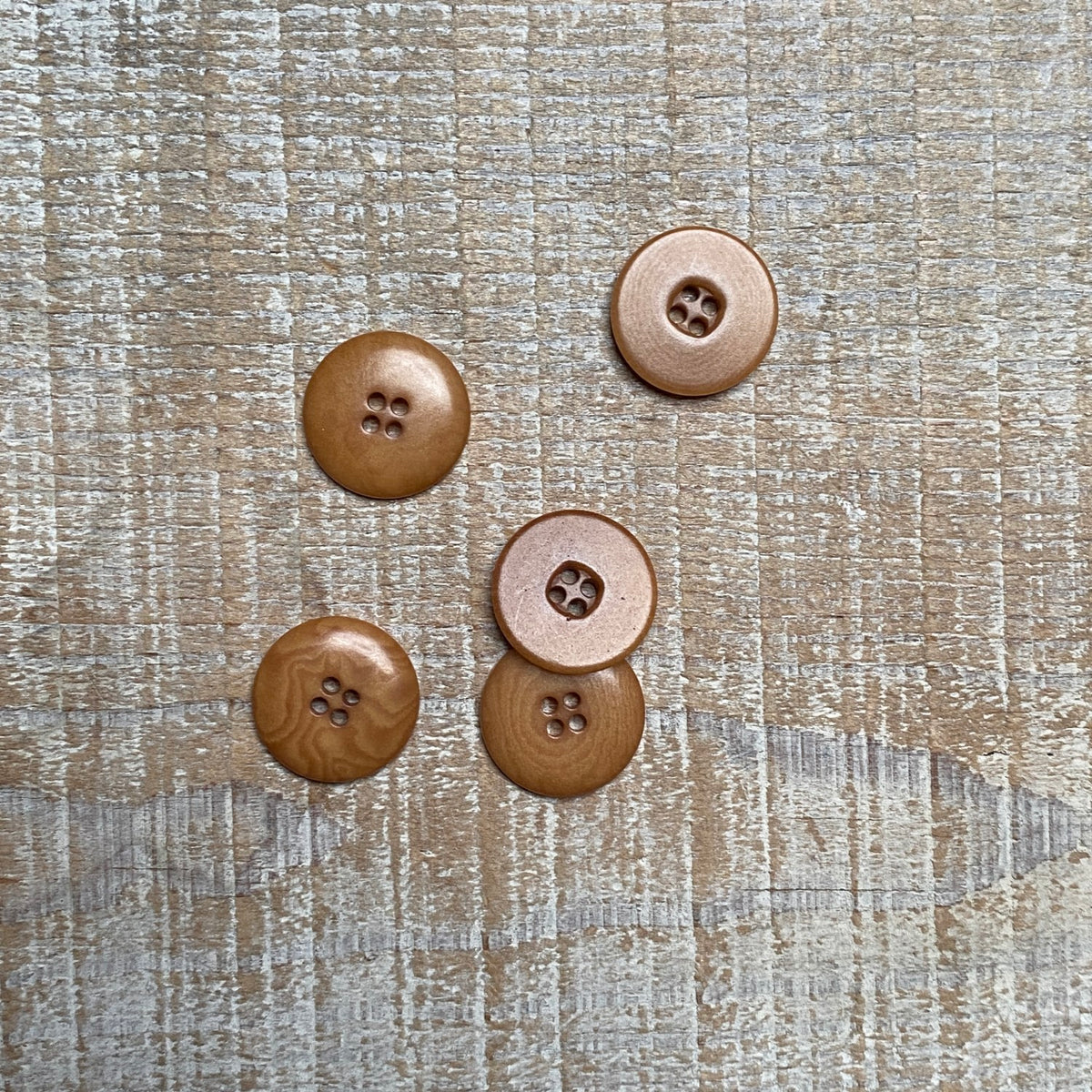 Textile Garden Button-Four Hole Corozo with Flat Rim-15mm – Brooklyn General Store