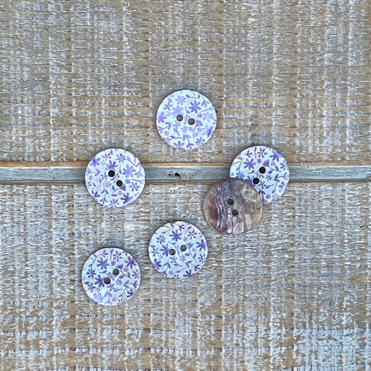Textile Garden Button-Natural Pearly shell with laser floral design ...