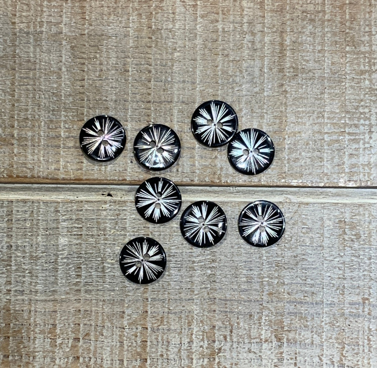 Textile Garden Button-5076-Glossy Black Opaque Shell Laser Starburst-1 ...