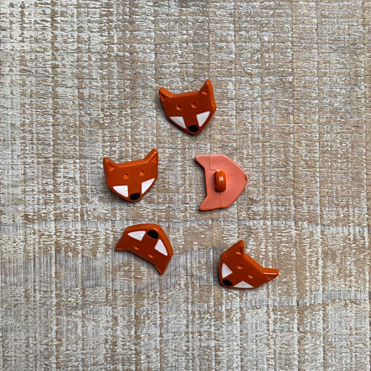 Textile Garden Button-Ginger Fox-4511-15 mm – Brooklyn General Store
